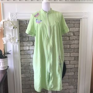 intimate essentials - Poshmark